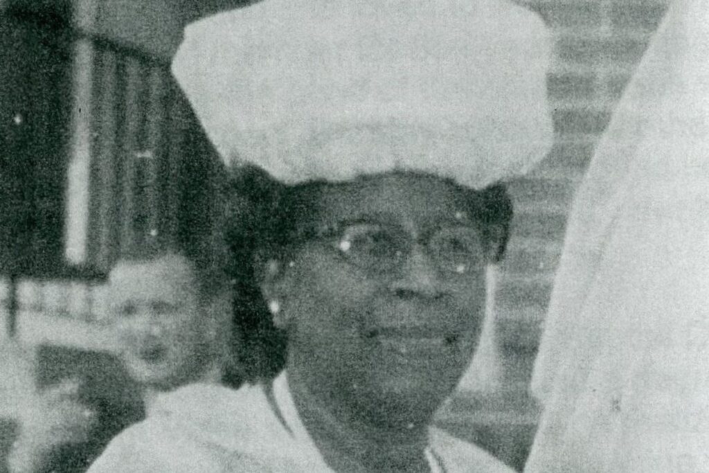 Then and Now: Chinn Funeral Service - Arlington Public Library